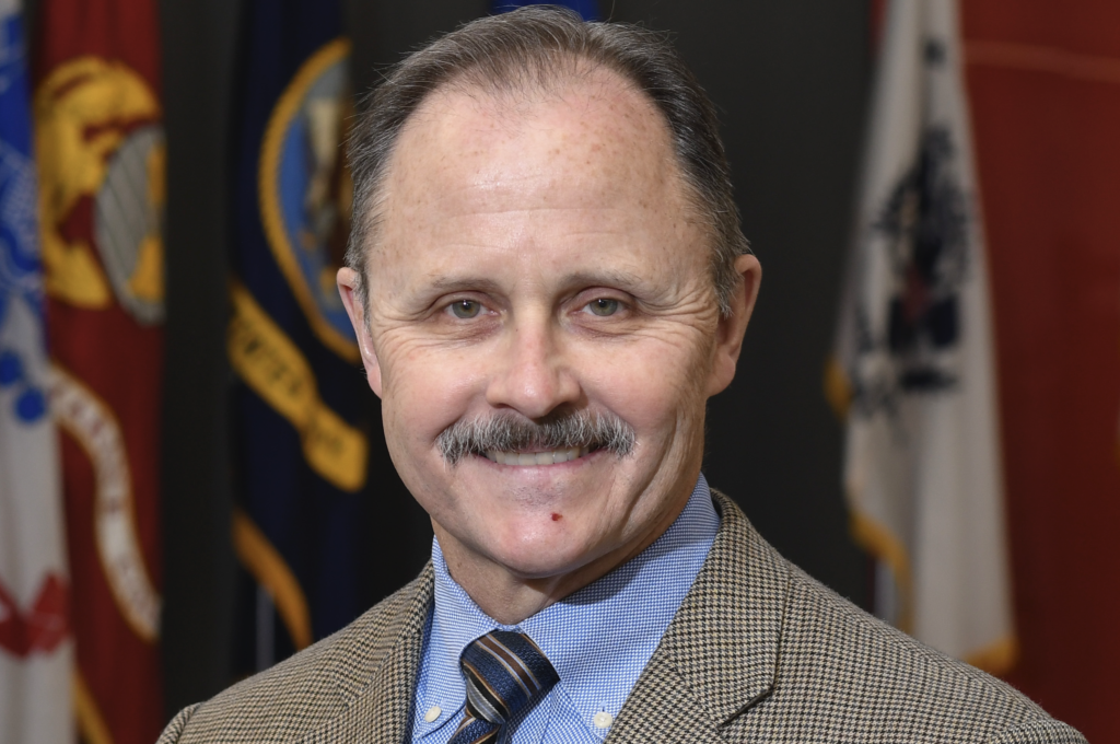 Former Navy Pilot Jeff Hunt Brings Leadership Skills to Raytheon - The ...