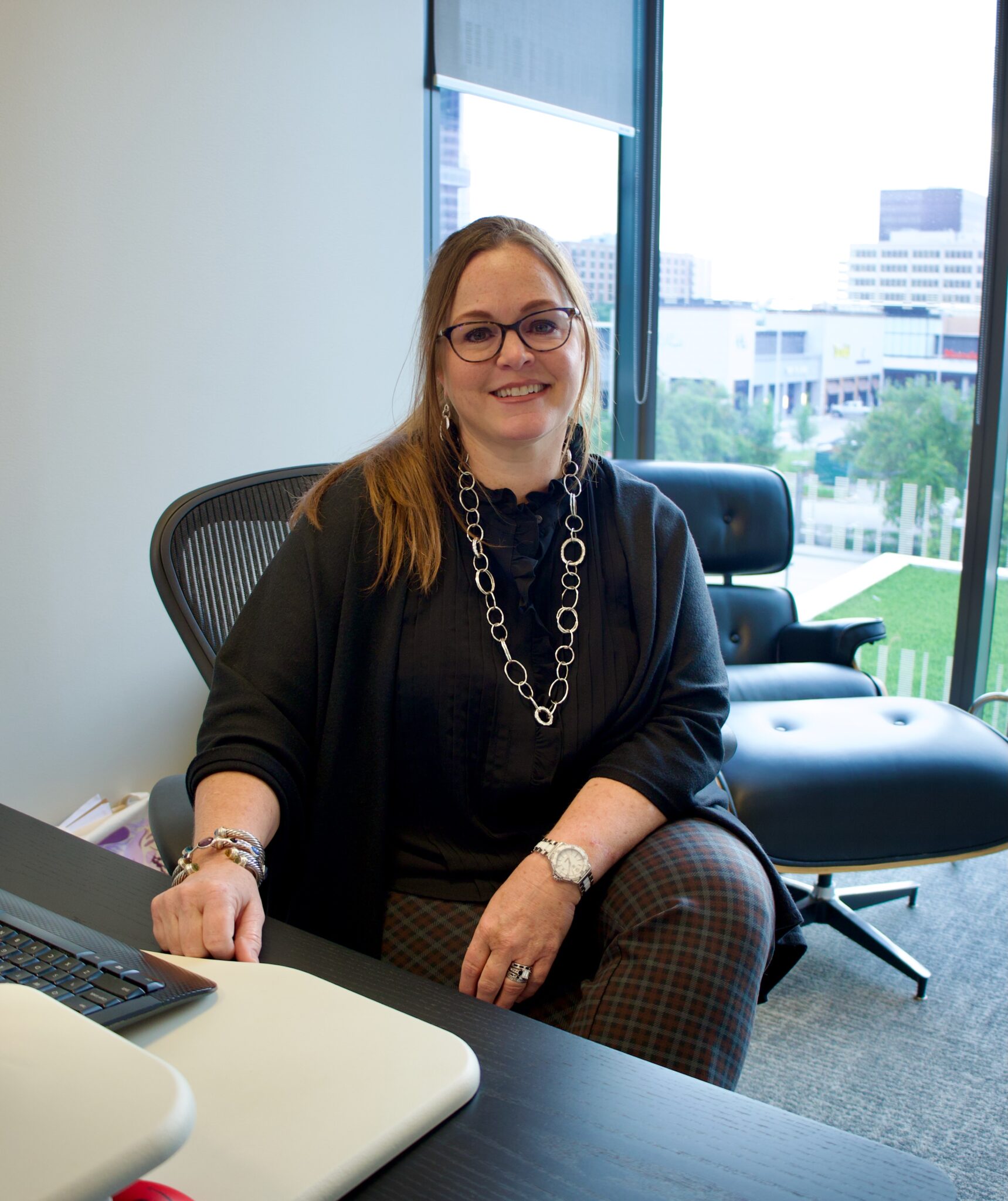 Virage Capital Asst. GC Leslie Hillendahl is ‘Leading an Industry ...