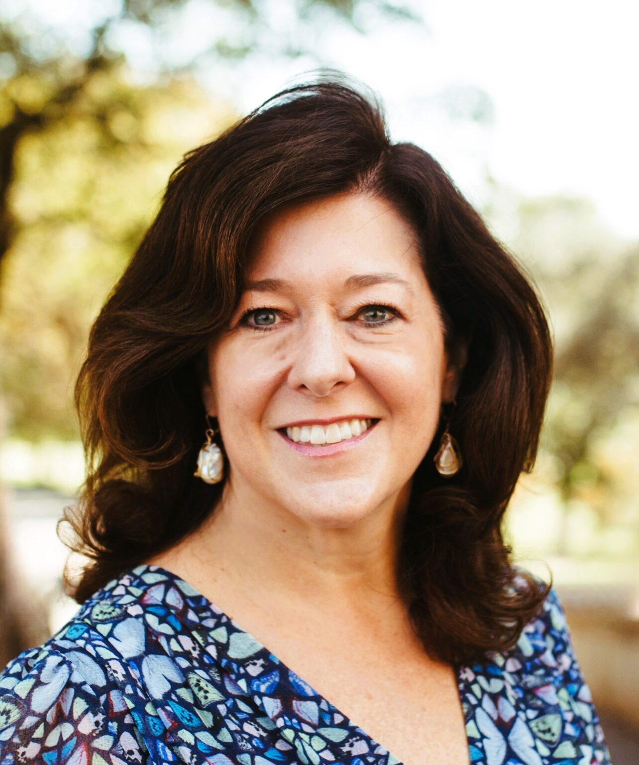 P.S. Spotlights Chevron, Jennifer Banda, Lael and Peter Brodsky, Latham ...