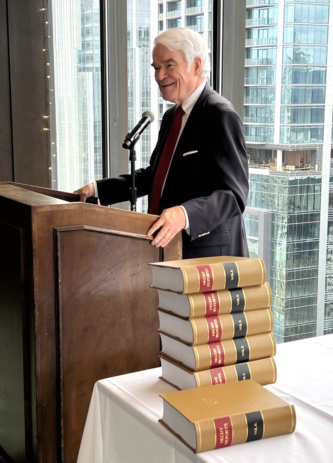 Former Colleagues Surprise Hecht at Final Argument - The Texas Lawbook